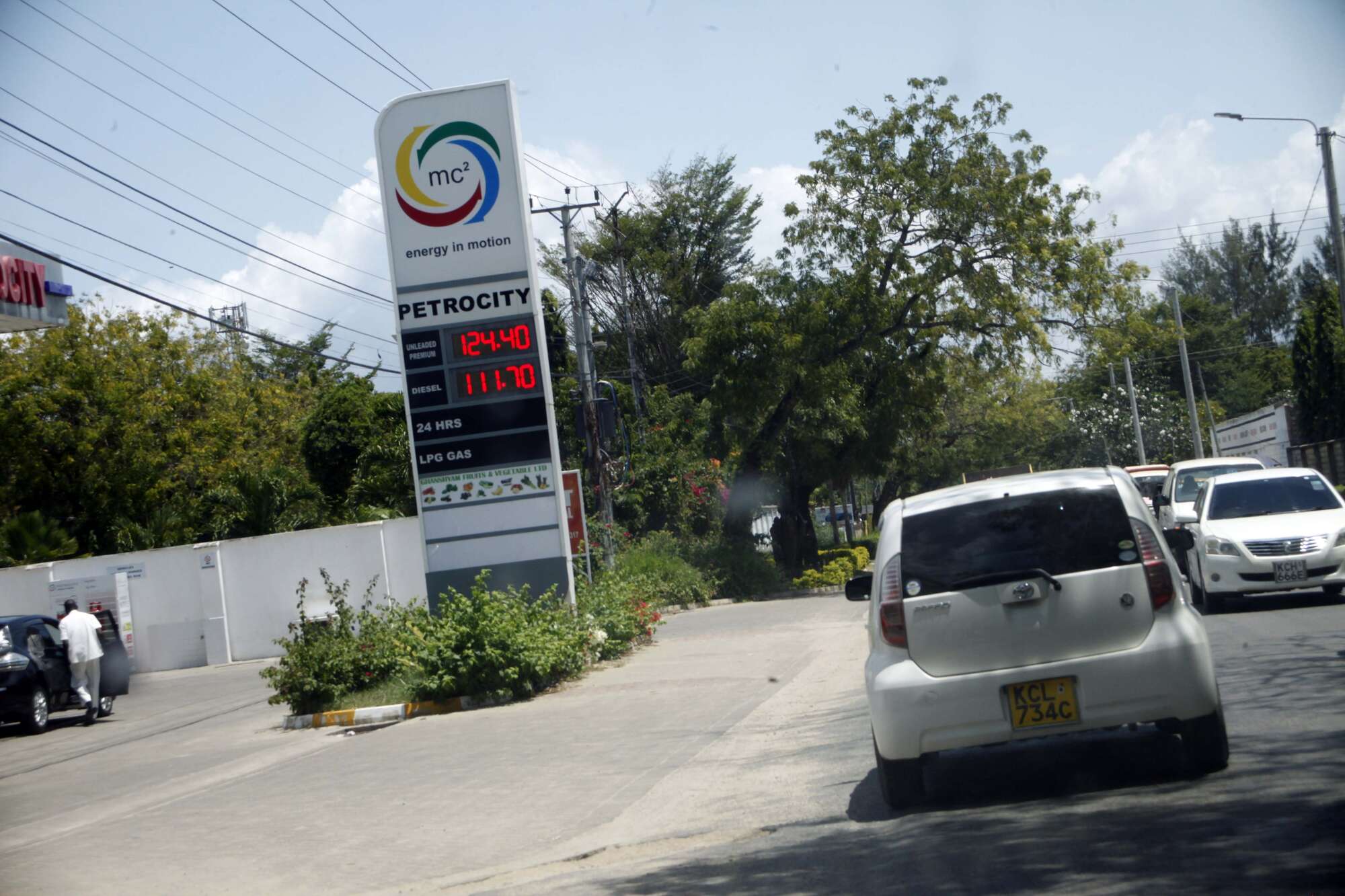 Petrocity, Spiro ink battery charging deal targeting electric car users ...