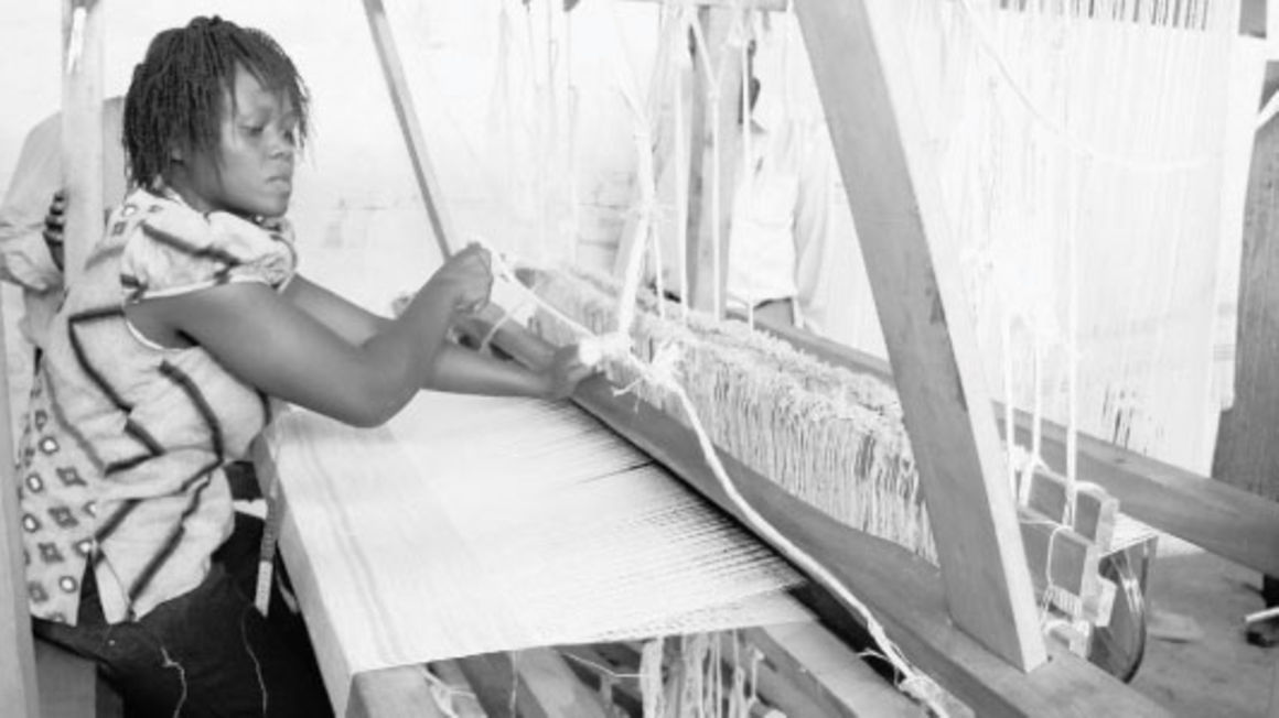 Handloom weavers on mission to revive Kenya’s textile industry ...