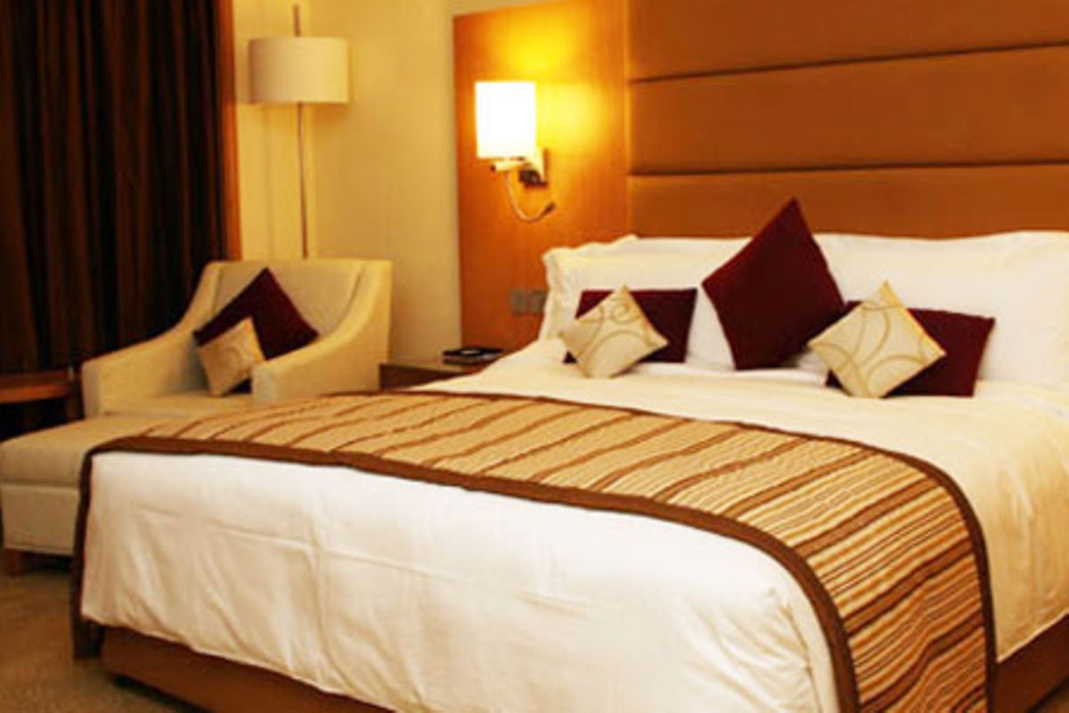 Chinese firm to rebuild Nginyo Kariuki’s Lenana Mount hotel - Business ...