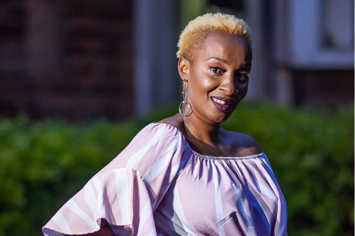 Stand-up female comedian generates nonstop laughs - Business Daily