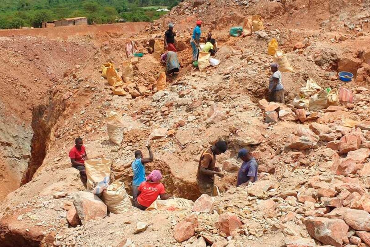 Publish Kenya’s latest minerals map and seek well capitalised investors ...