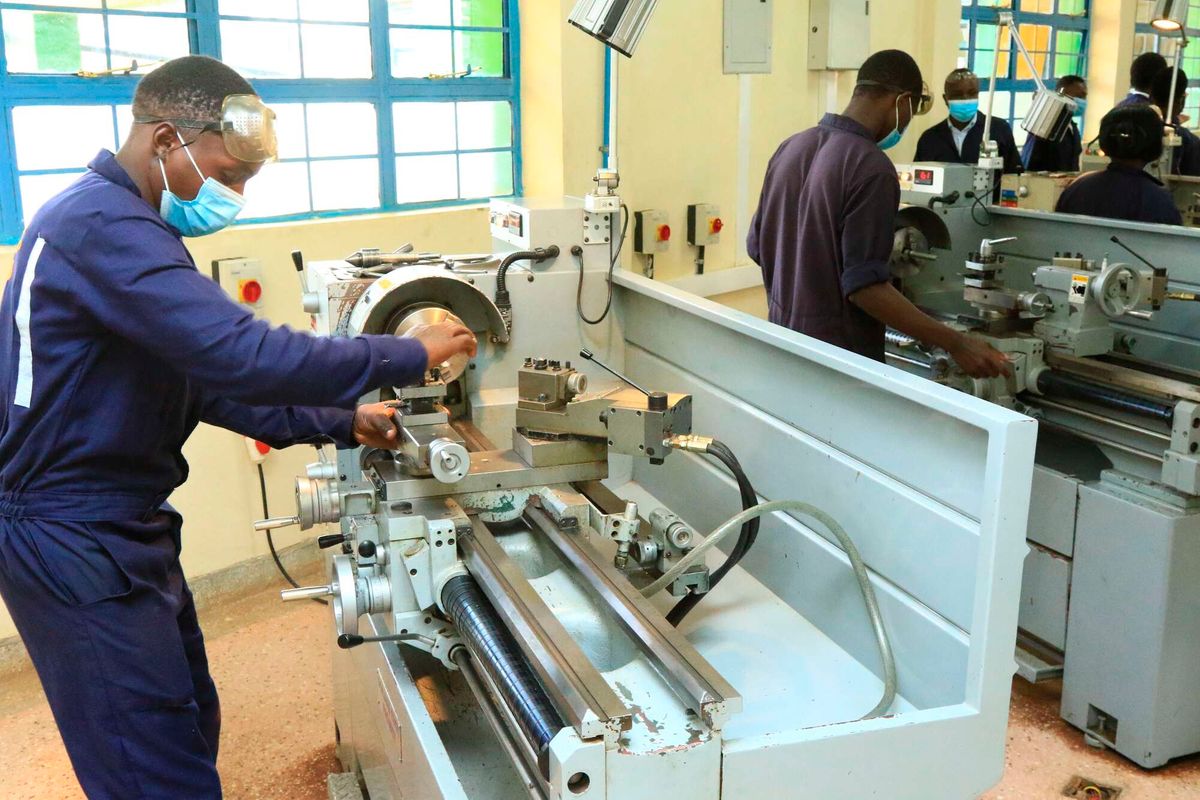 Tough assignment facing 200 engineering students - Business Daily