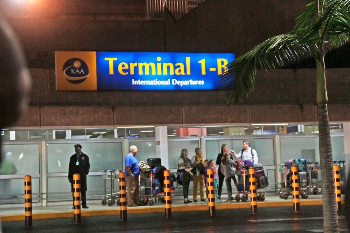 One runway returns to haunt JKIA again as Singapore Airlines stalls ...