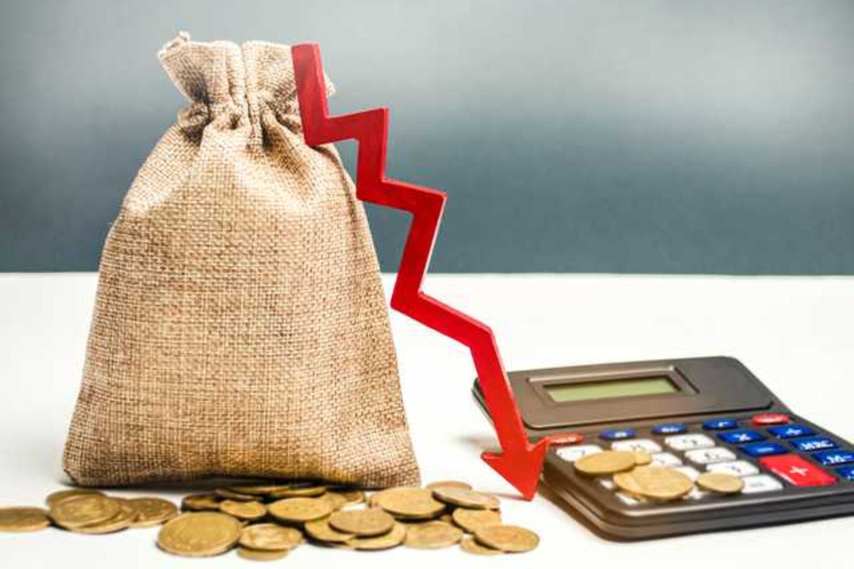 Companies hoard cash amid economic uncertainties - Business Daily