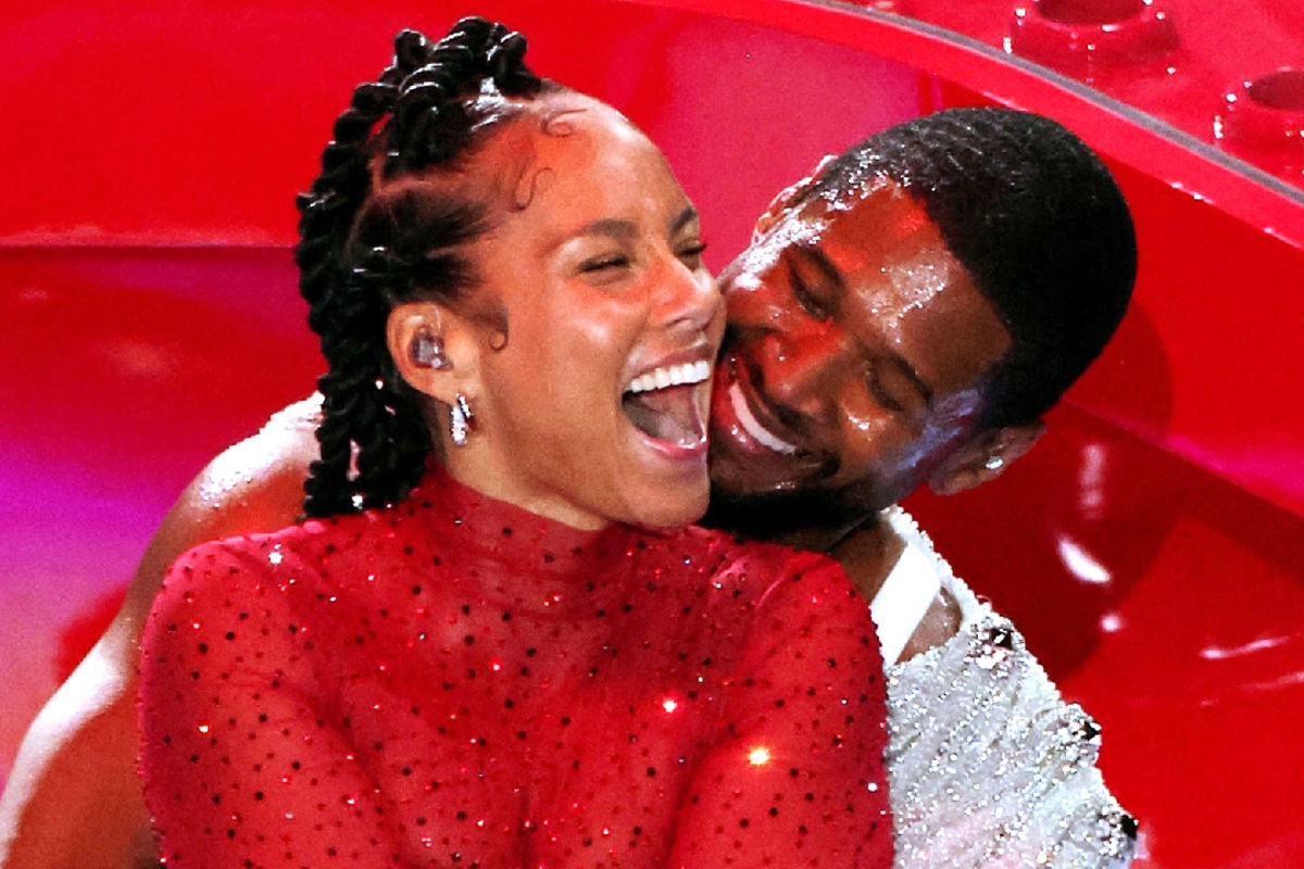 Usher: “Godson of Soul” ticks off Super Bowl from every musician's ...