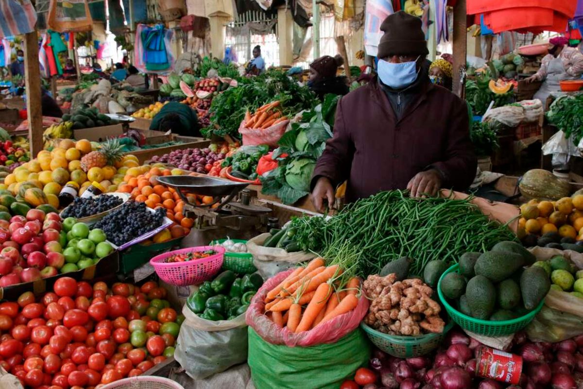 Inflation falls to over 17-year low on declining food, energy costs ...