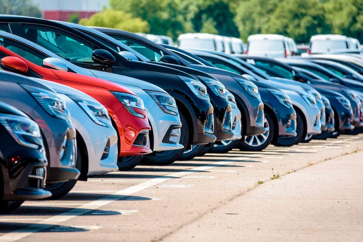 New vehicle sales jump 25pc as Isuzu tightens grip on market - Business ...