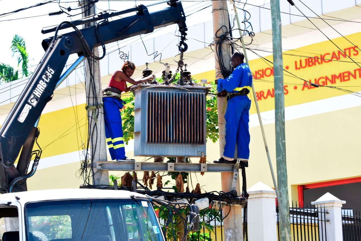 Kenya Power’s tenders won by youth and women rise to Sh3.5bn - Business Daily
