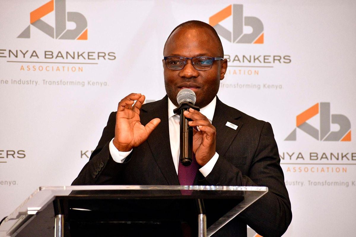 Banks say Safaricom 300m shares should go to public - Business Daily