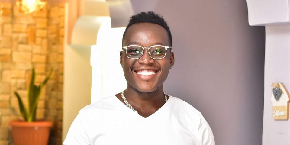 The day Raila flew artist to deliver a pencil drawing - Business Daily