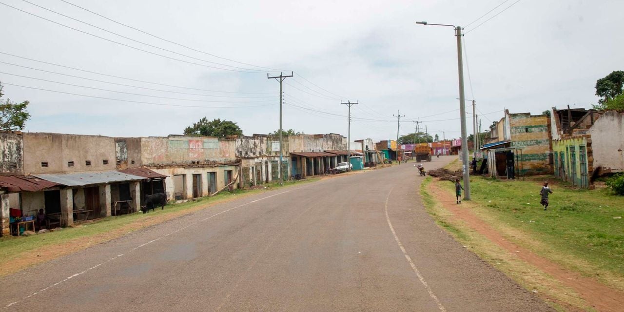 Pub Review: Of whisky, old love songs, and farewell in Kendu Bay ...